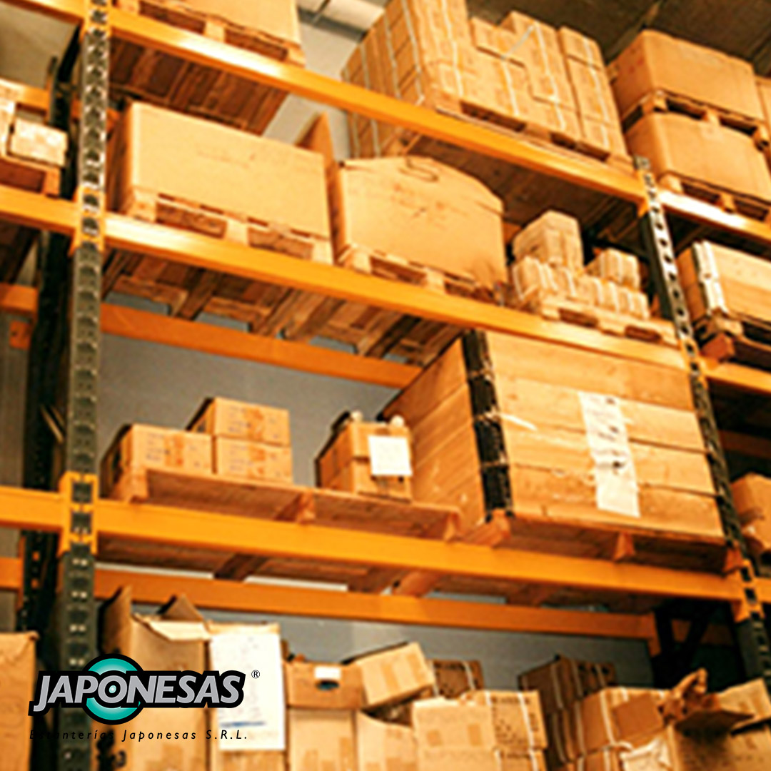 Fábrica de Estanterías Metálicas, Racks y Góndolas para Supermercado.